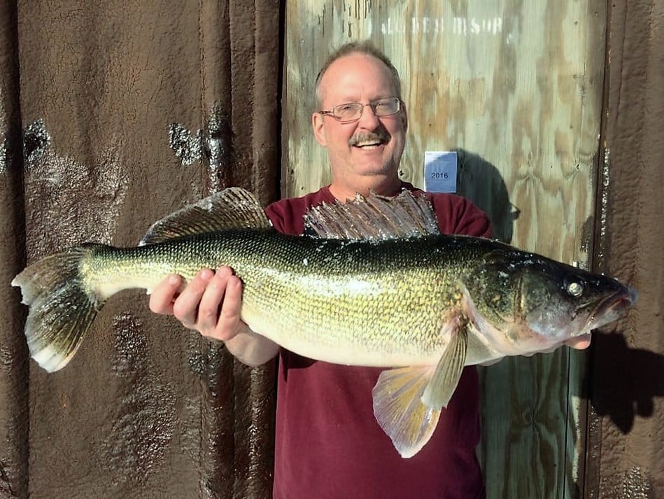 tom-dewitt - Ballards Resort