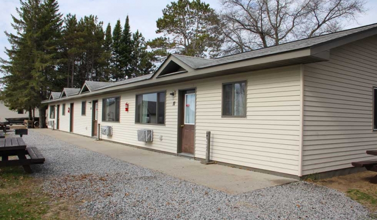 CABINS - Ballards Resort