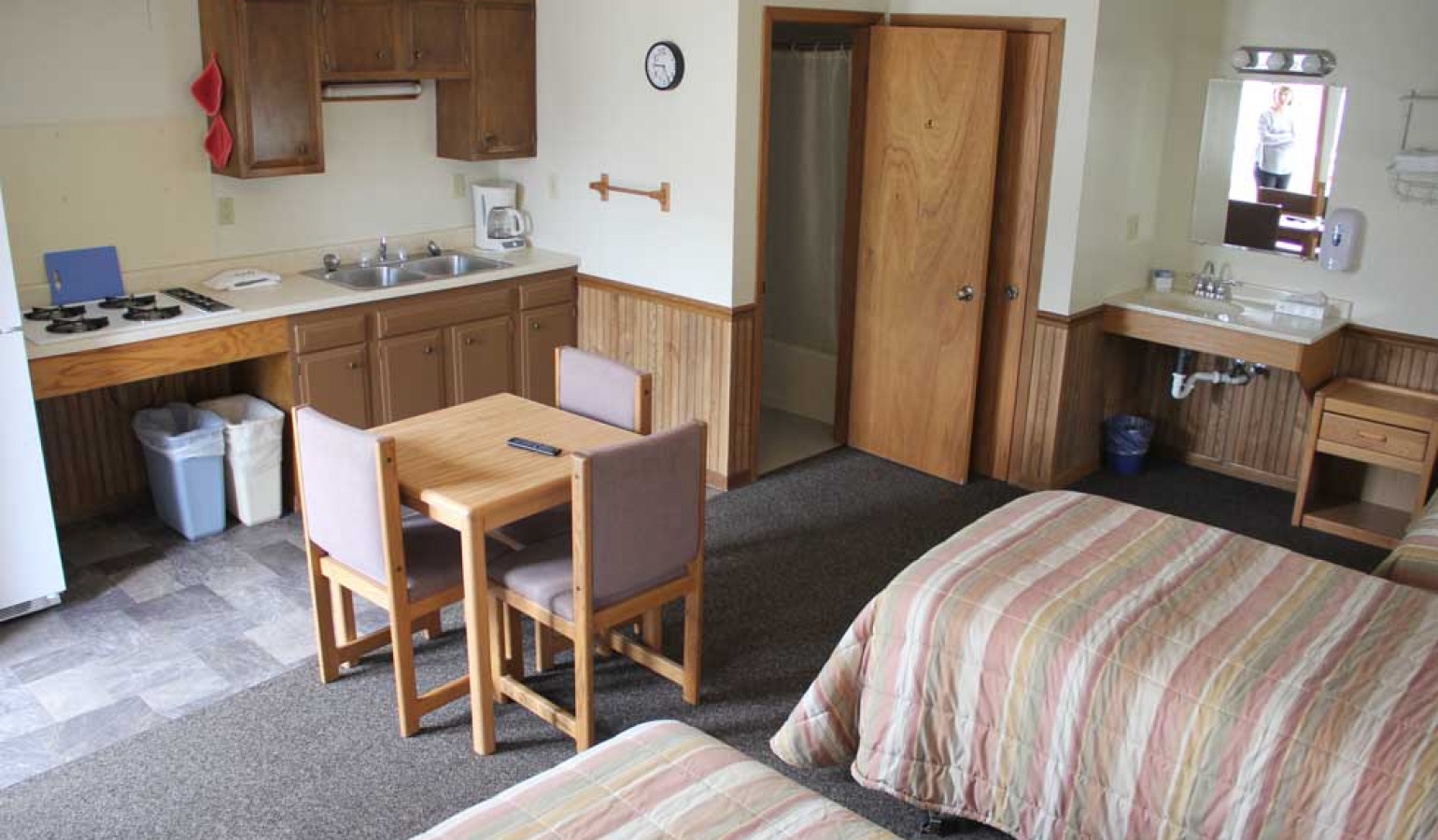 CABINS - Ballards Resort