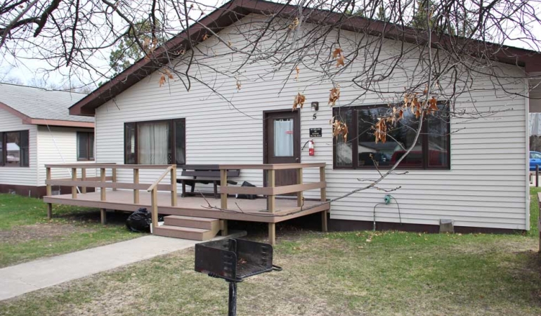 CABINS - Ballards Resort